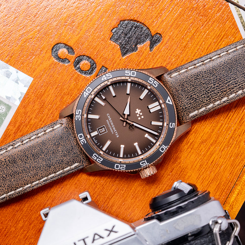 2025 Christopher Ward C60 Pro 300 Bronze Auto 42mm